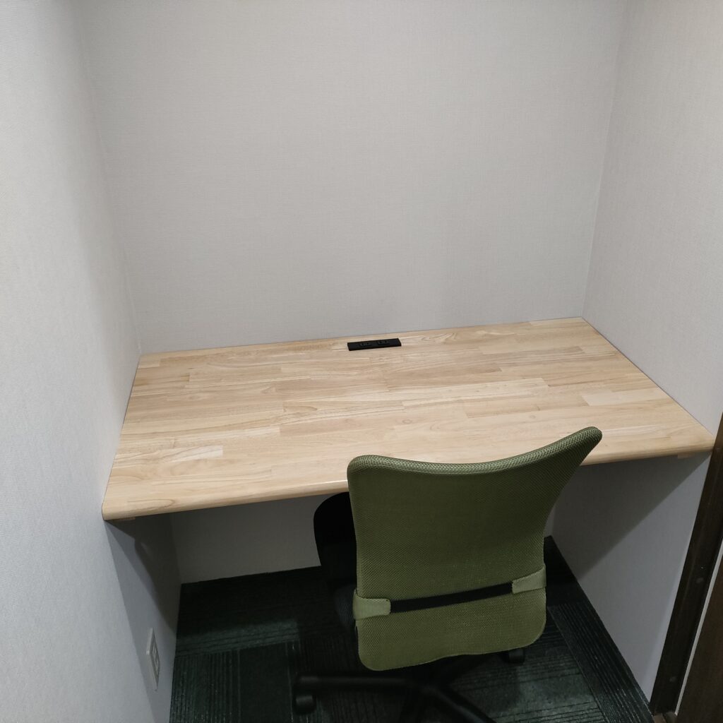 Working Booth KON TIME - 横浜市のコワーキングスペース